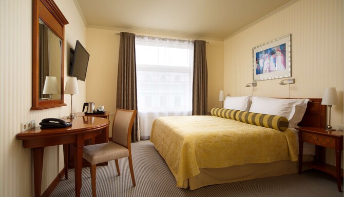 Hotel in Riga Old Town | Radisson Blu Ridzene Hotel, Riga