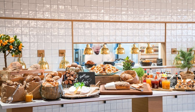 Copenhagen Restaurants and Bars | Radisson Blu Scandinavia Hotel