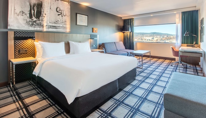 Hotel in Oslo City Center | Radisson Blu Scandinavia Hotel