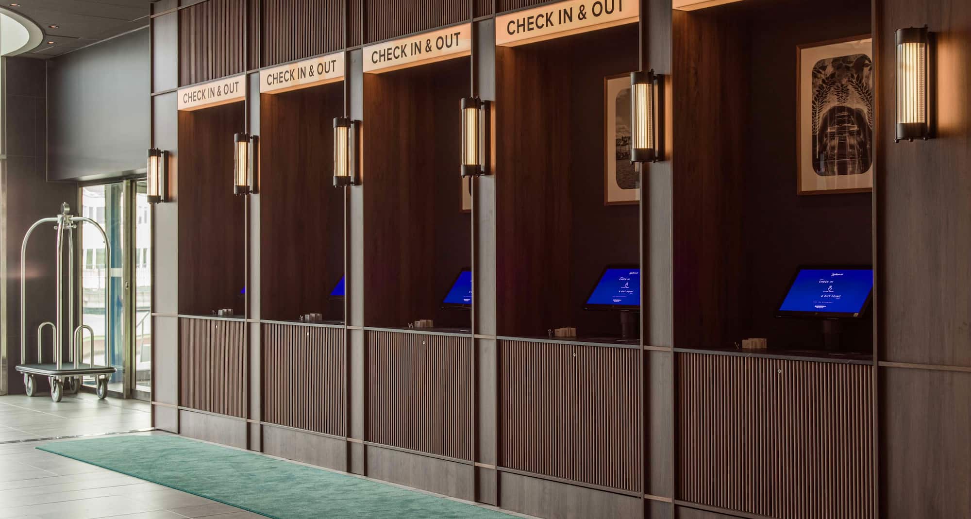 Hotel services | Radisson Blu Waterfront Hotel, Stockholm