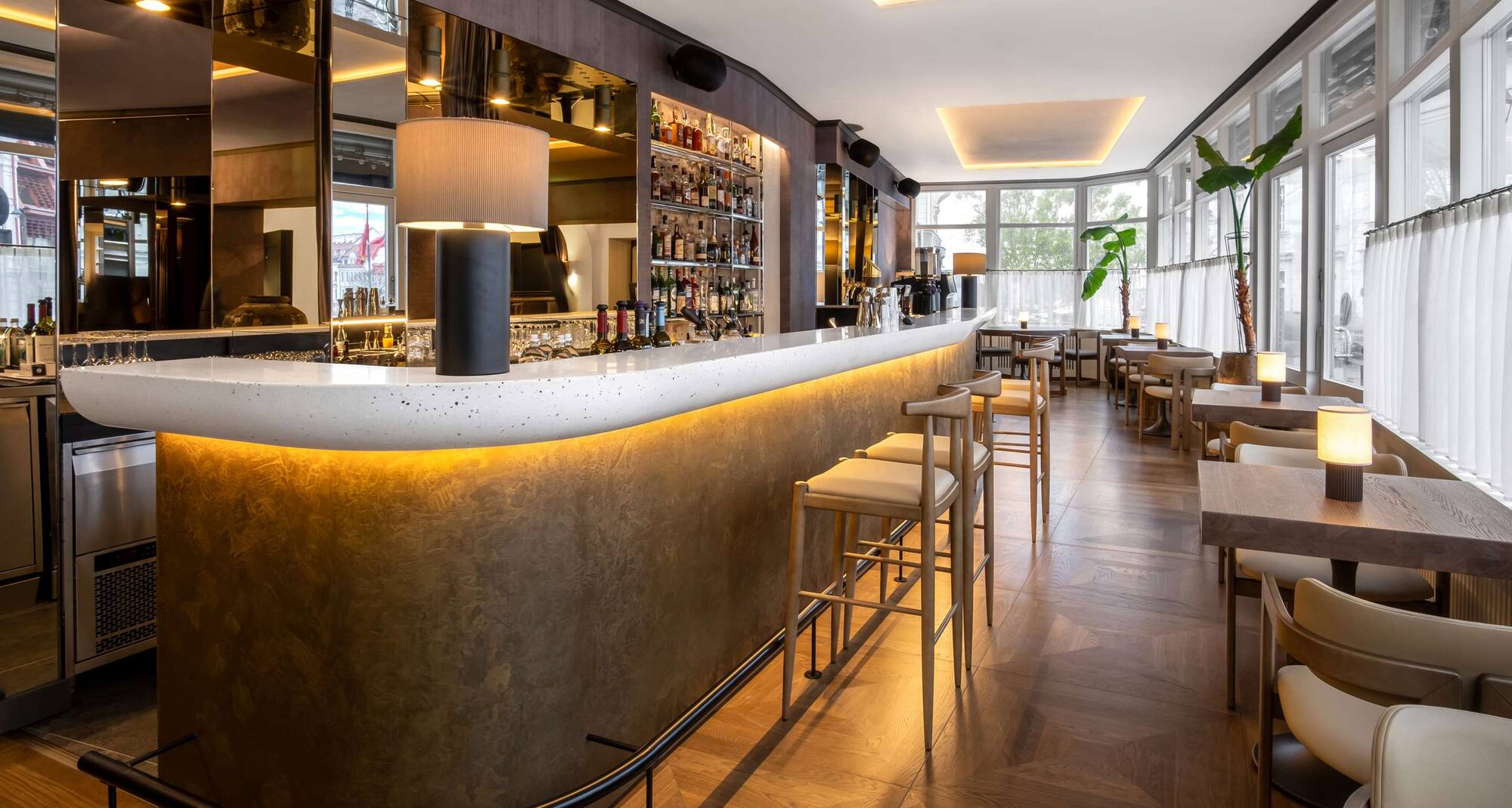 Baras „Astorija Aperitivo“ | „Radisson Collection Astorija Hotel, Vilnius“