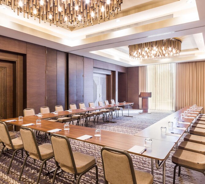 Plan a meeting or event in our Bamako hotel meeting rooms | Radisson ...