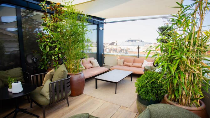 ISSEI Skybar & Restaurant | Radisson Collection Hotel, Basilica Budapest