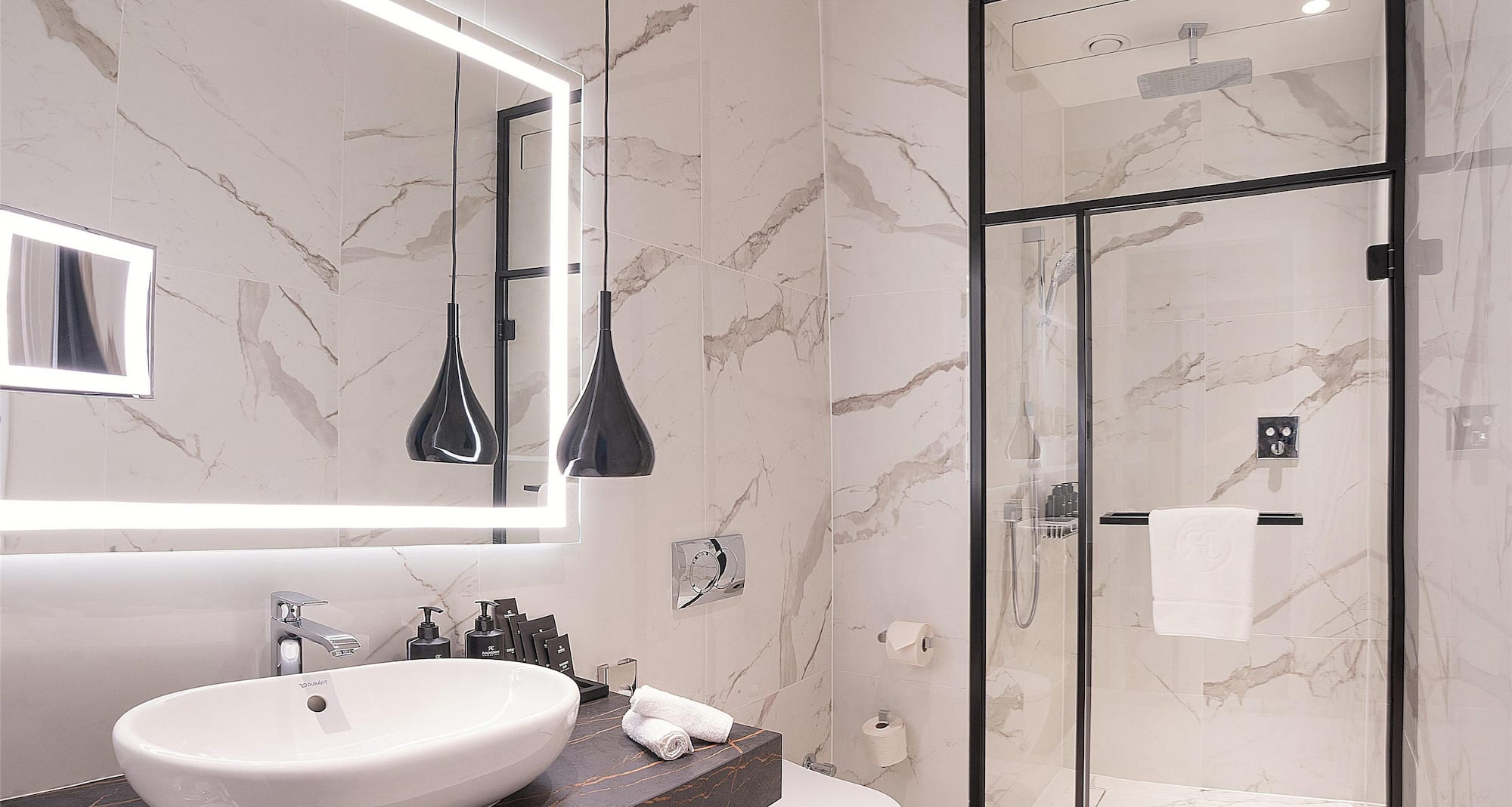 Sophisticated rooms | Radisson Collection Hotel, Basilica Budapest