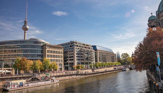 Discover our featured hotels and resorts | Radisson Collection