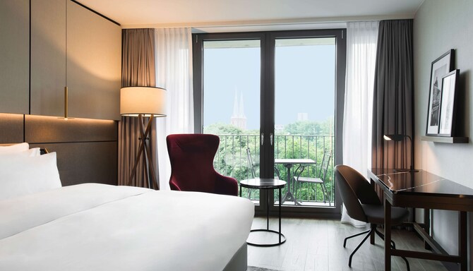 Explore the elegant Radisson Collection Hotel, Berlin | Radisson Hotels