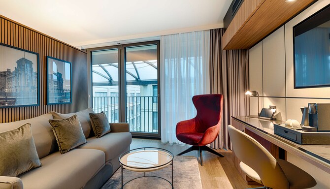 Explore the elegant Radisson Collection Hotel, Berlin | Radisson Hotels