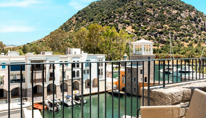 Stay in luxury near Aspat Beach | Radisson Collection Hotel, Bodrum