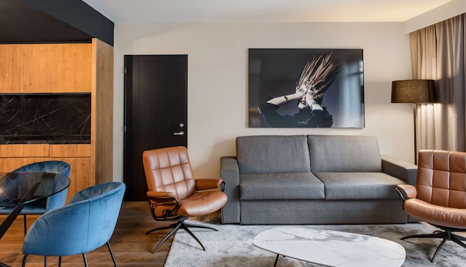 Book a Hotel Room in Brussels' Grand Place | Radisson Collection