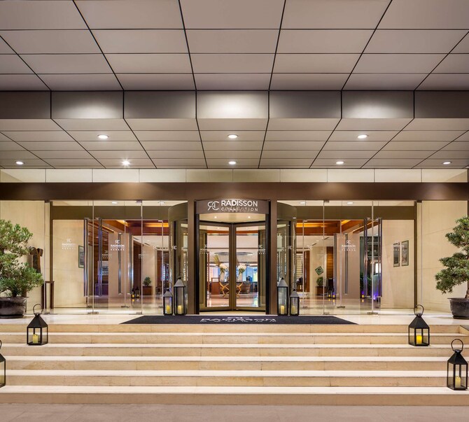 Discover the Radisson Collection Hotel, Hyland Shanghai | Radisson Hotels