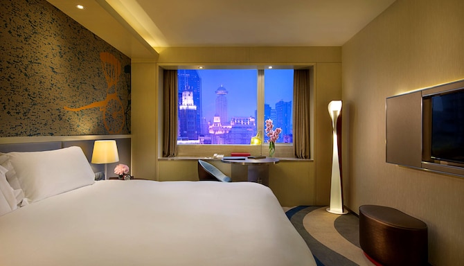 Discover the Radisson Collection Hotel, Hyland Shanghai | Radisson Hotels