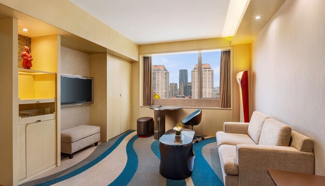 Discover the Radisson Collection Hotel, Hyland Shanghai | Radisson Hotels