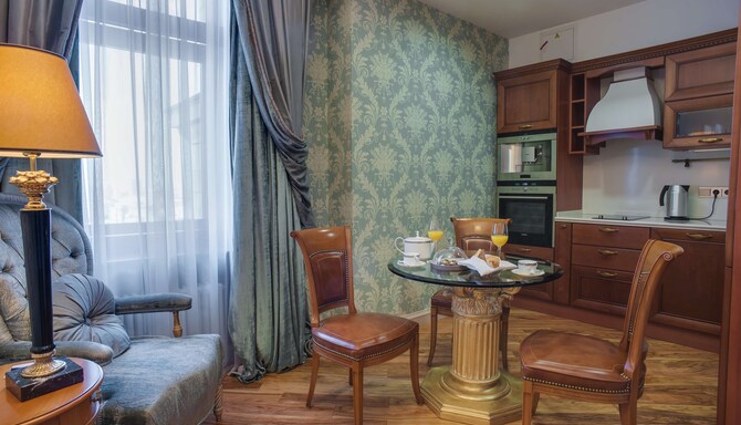 Moscow Luxury Hotels - Book Now | Radisson Collection