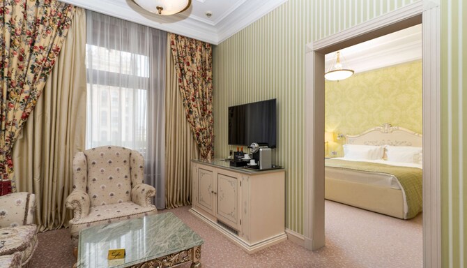 Moscow Luxury Hotels - Book Now | Radisson Collection