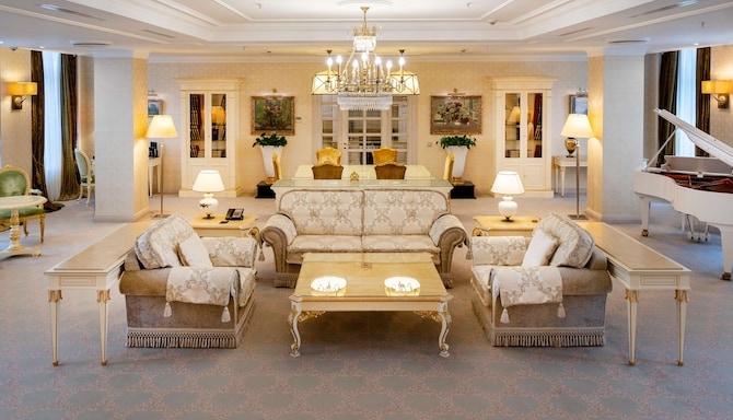 Moscow Luxury Hotels - Book Now | Radisson Collection