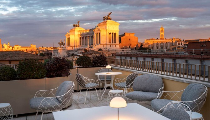 Discover our rooftop bar | Radisson Collection Hotel, Roma Antica