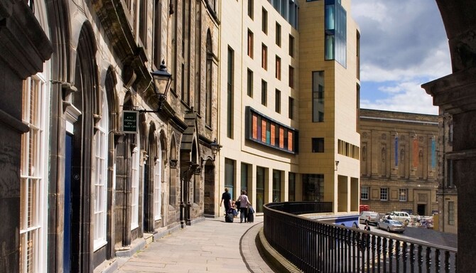 Best Online Rate | Radisson Collection Hotel, Royal Mile Edinburgh