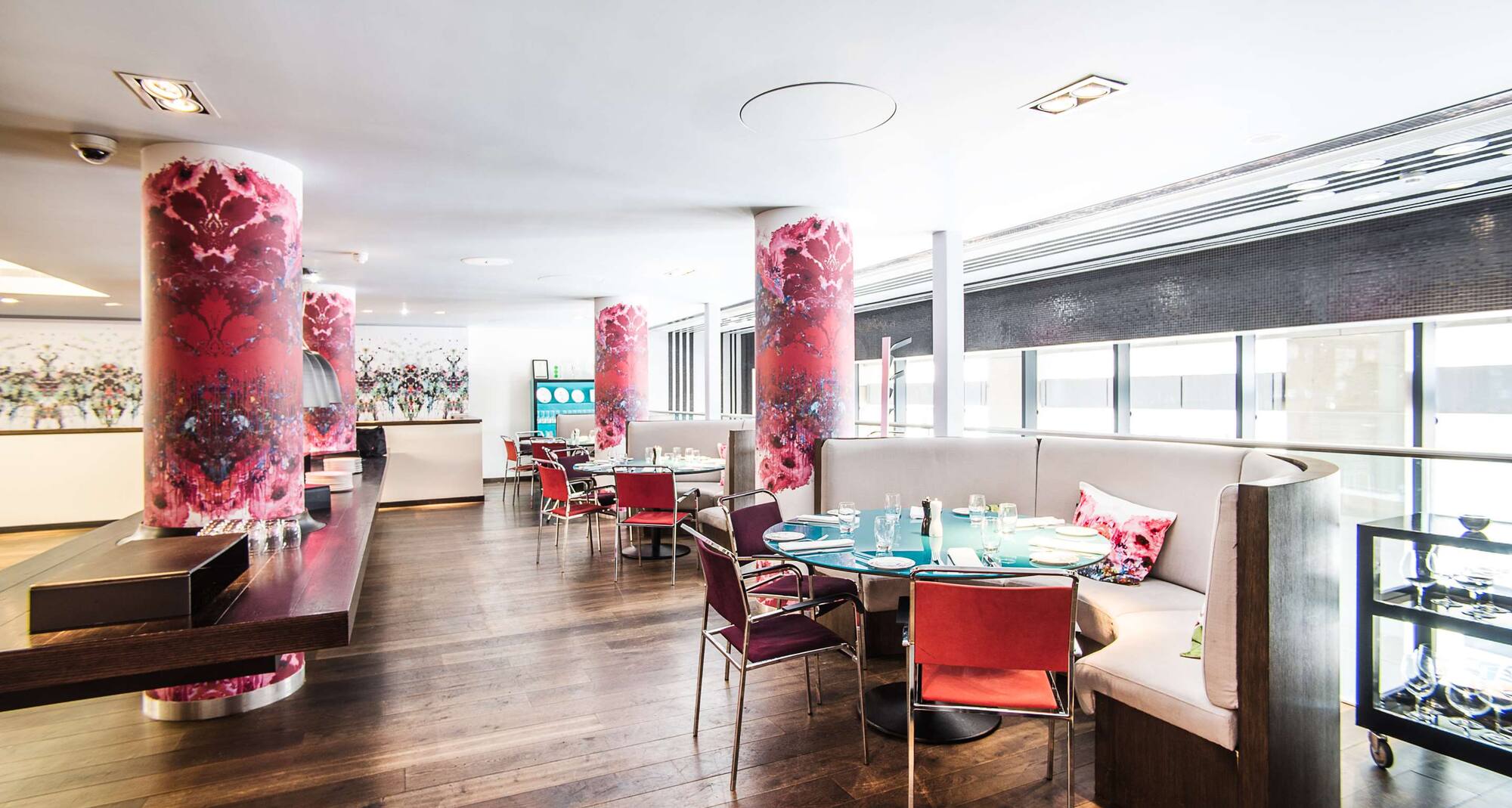 Try Italian Food in Edinburgh - Book Now | Radisson Collection