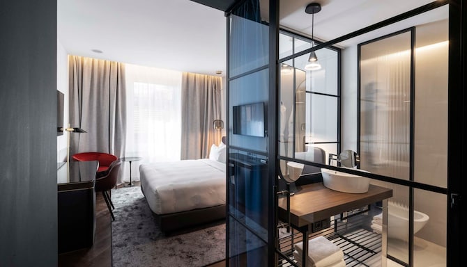 Iconic service and style | Radisson Collection Hotel, Santa Sofia Milan