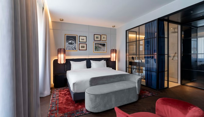 Iconic service and style | Radisson Collection Hotel, Santa Sofia Milan