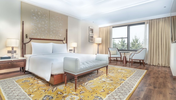 Welcome to Radisson Collection Hotel & Spa, Riverfront Srinagar