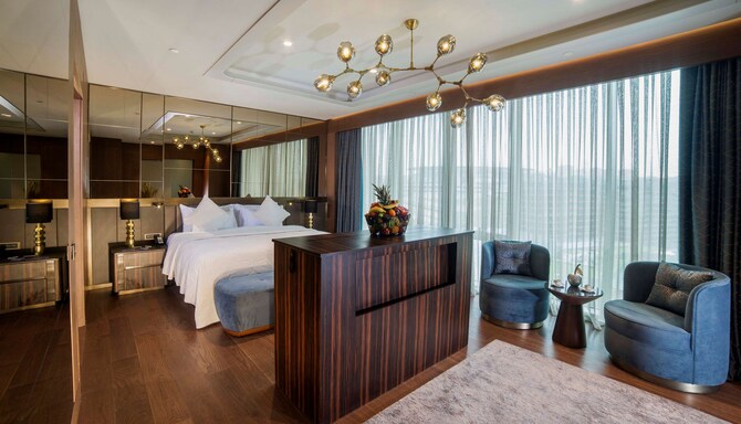 Exceptional Istanbul hotel | Radisson Collection Hotel, Vadistanbul