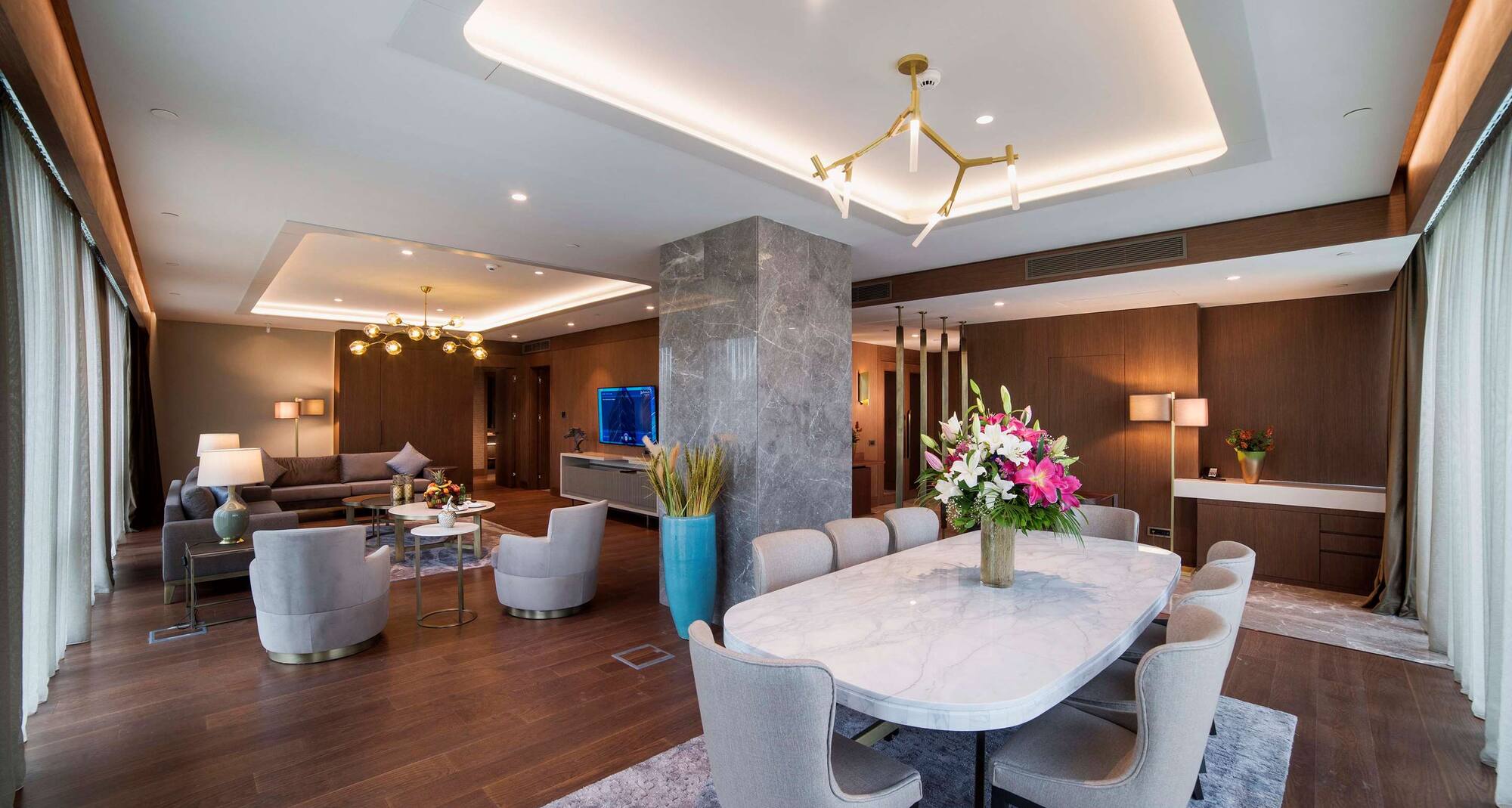 Contemporary rooms and suites in Istanbul | Radisson Hotels