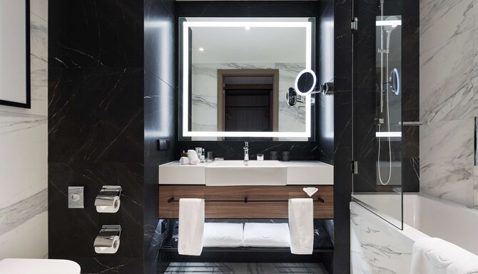 Hotel Rooms & Suites - Radisson Collection Hotel, Warsaw