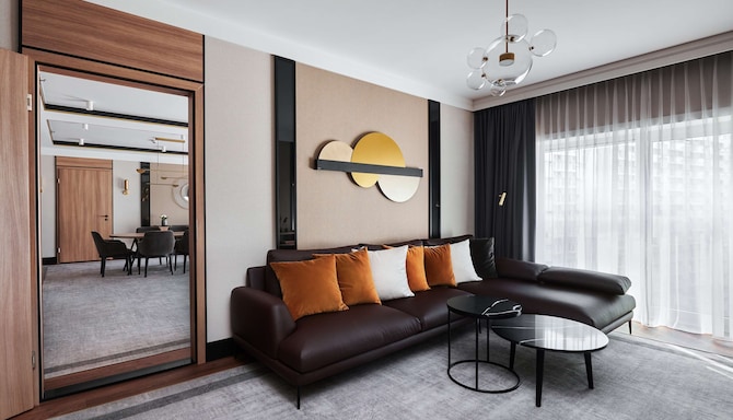 Hotel Rooms & Suites - Radisson Collection Hotel, Warsaw