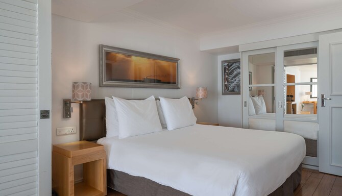 Rooms | Radisson Collection Hotel, Waterfront Cape Town