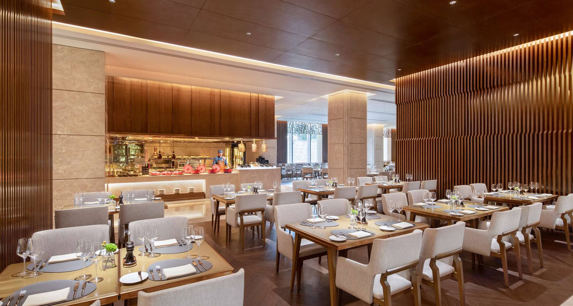 Discover the elegant Radisson Collection Hotel, Wuxi | Radisson Hotels