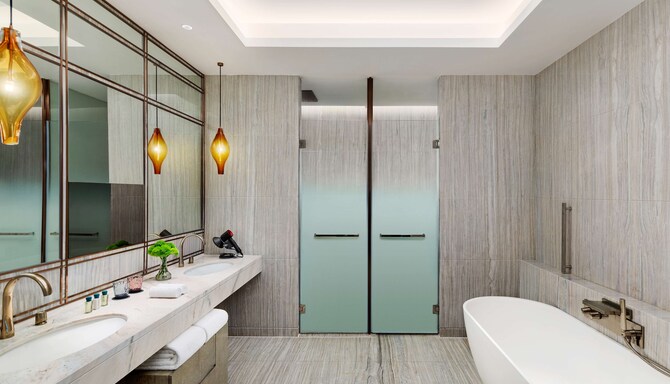 Book our contemporary rooms and suites in Wuxi | Radisson Hotels