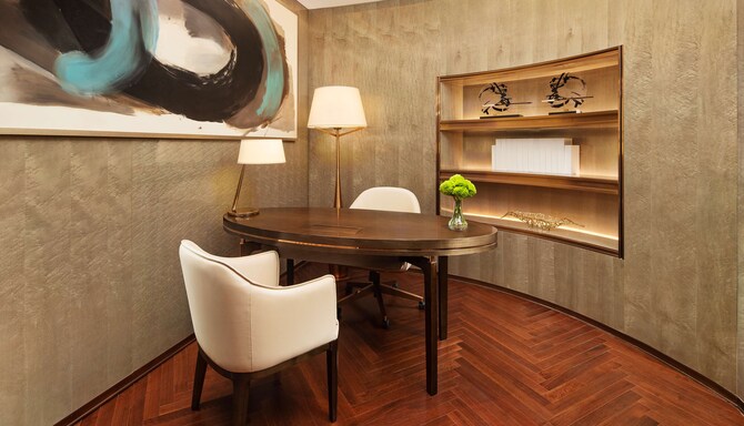 Book our contemporary rooms and suites in Wuxi | Radisson Hotels