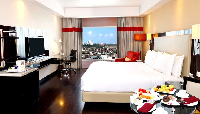 Reserve a Radisson Agra Hotel Room | Radisson Hotels
