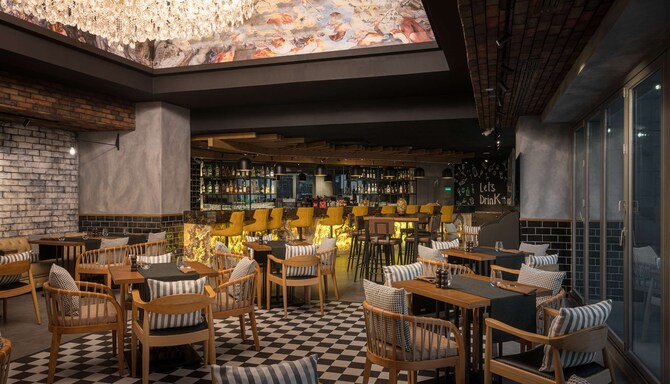 Enjoy an international dining experience in Erbil | Radisson Hotels