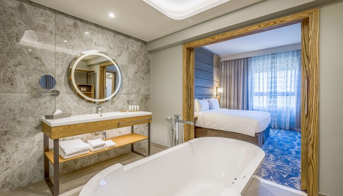 Enjoy a restful stay in our Tambo hotel rooms | Radisson Hotels