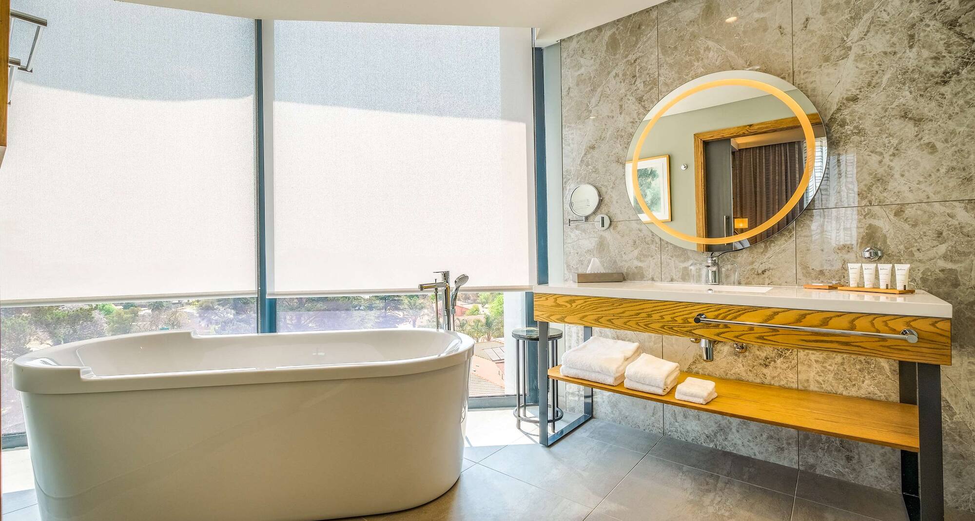 Enjoy a restful stay in our Tambo hotel rooms | Radisson Hotels