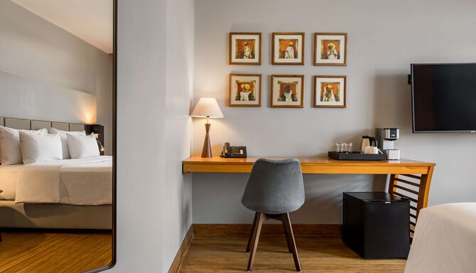 Hotel in Antanarivo | Radisson Hotel Tamboho Antananarivo Waterfront