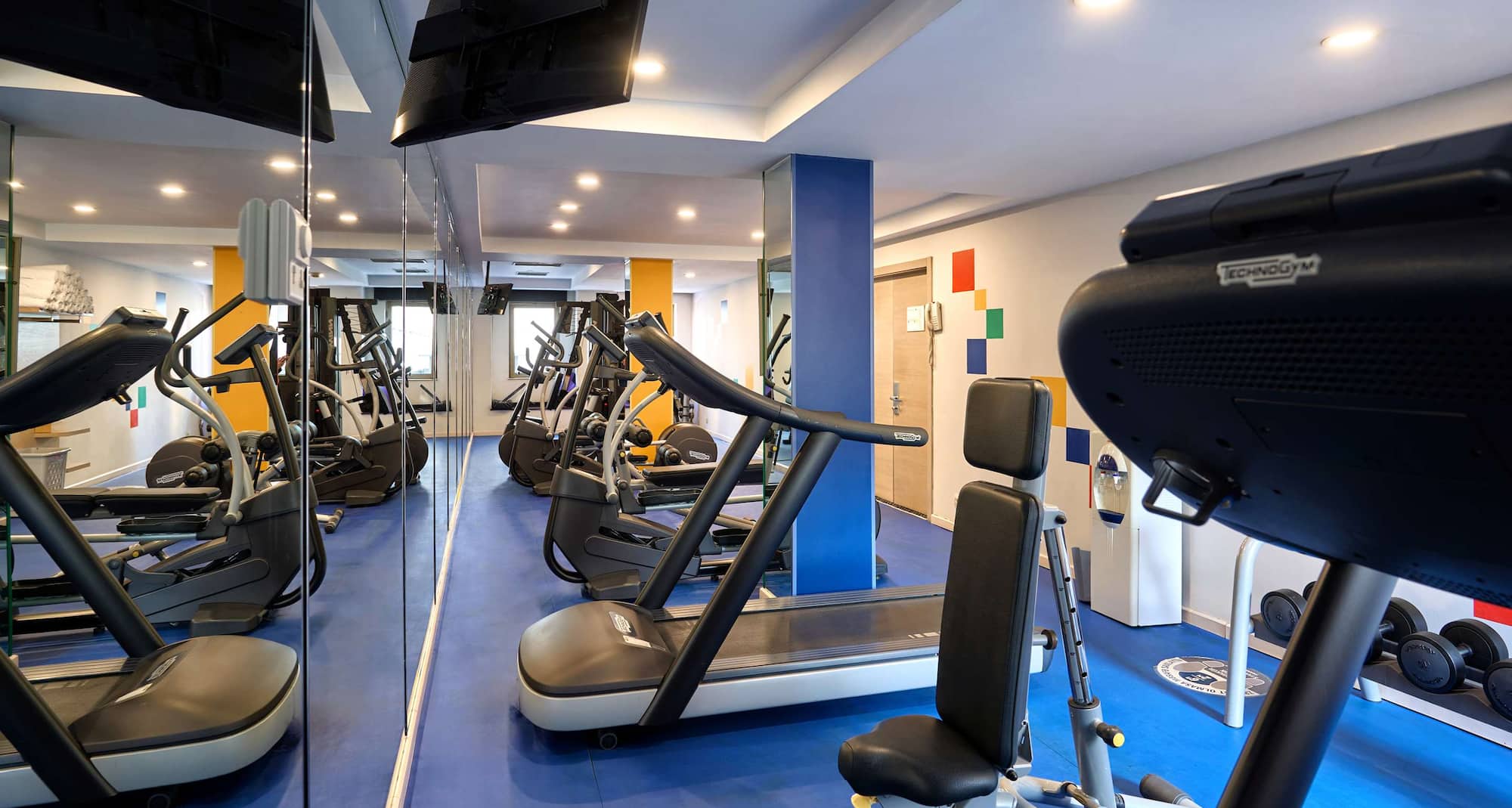 Посетите наш фитнес-центр | Radisson Hotel Baku