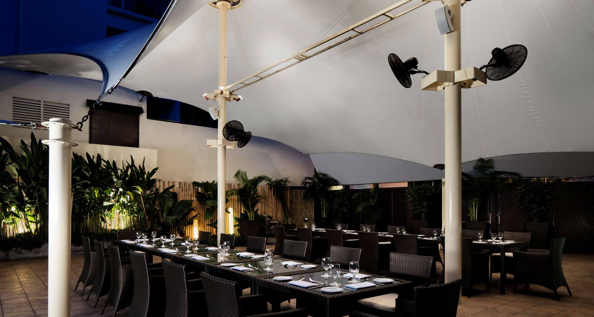 Beautiful weddings in Brunei | Radisson Hotel Brunei Darussalam