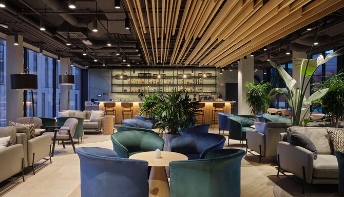 Experience all-day dining at our restaurant and bars | Radisson Hotels