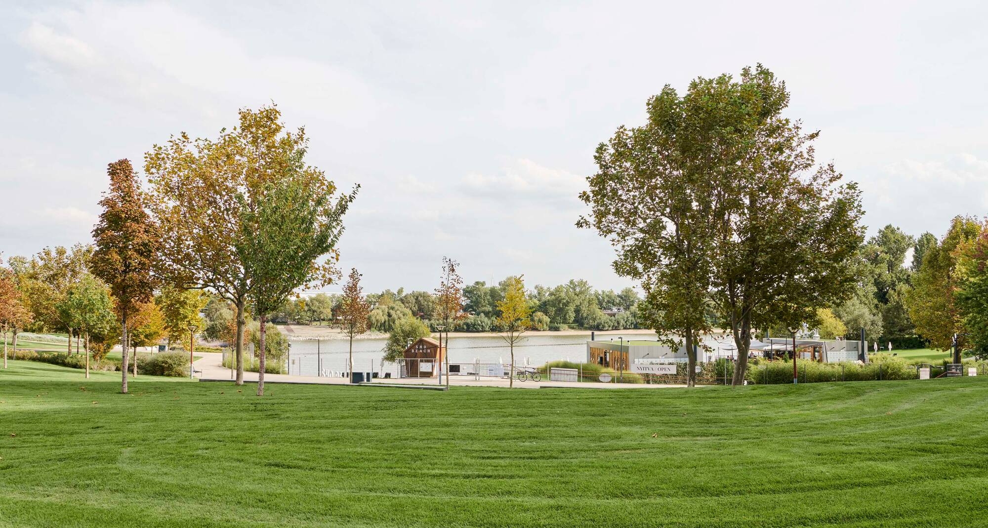 Explore the historic and the modern in Budapest | Radisson Hotels