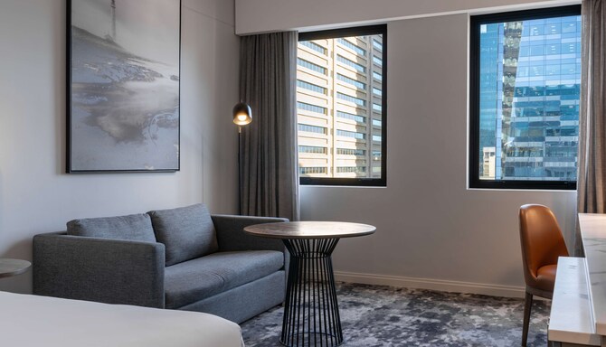 Relaxing rooms & suites | Radisson Hotel Cape Town Foreshore