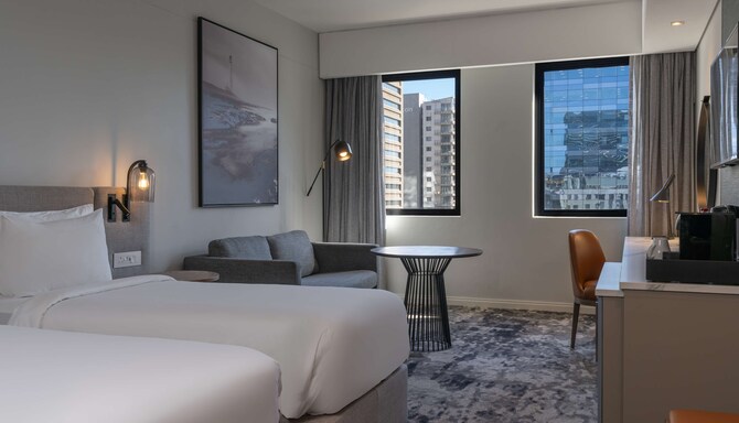 Relaxing rooms & suites | Radisson Hotel Cape Town Foreshore