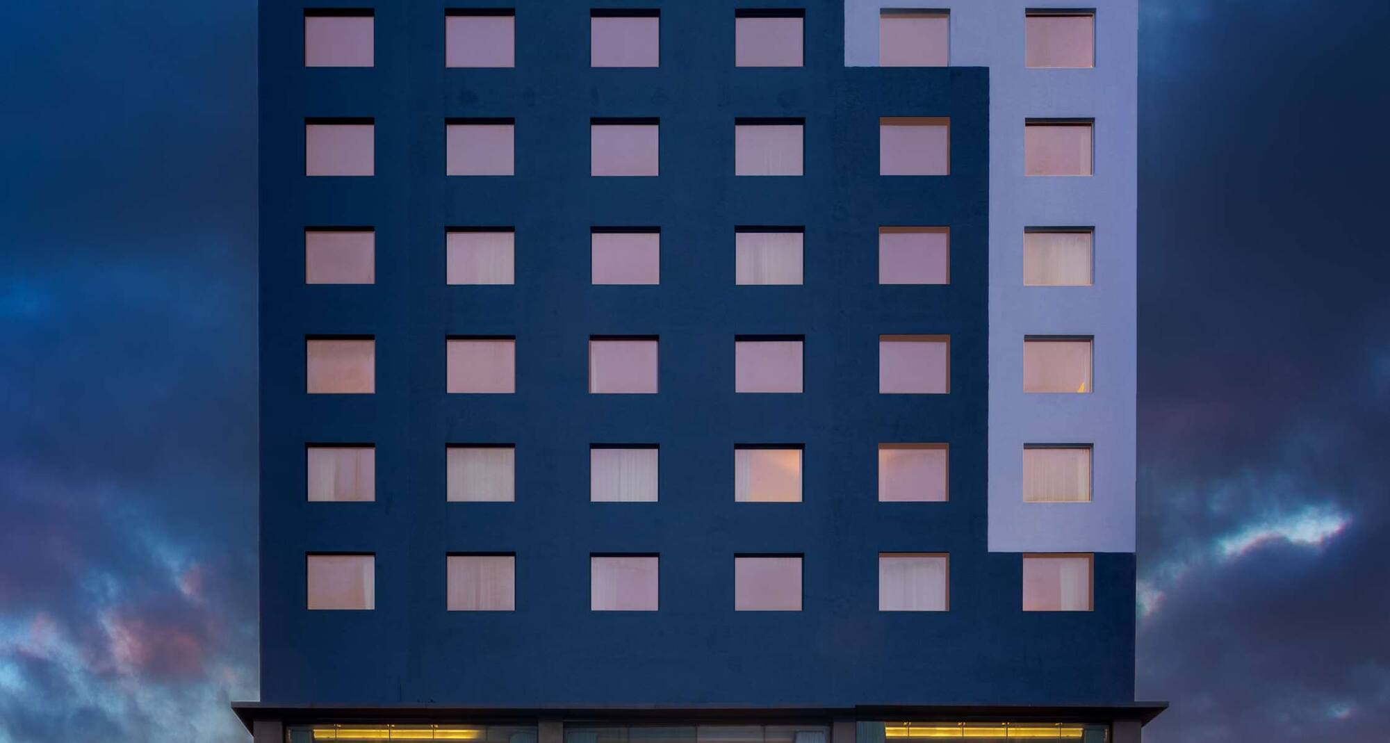 Contact | Radisson Hotel Colombo