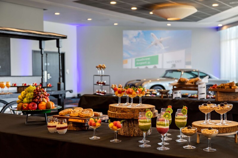 London Heathrow Meeting & Events Dining options | Radisson RED