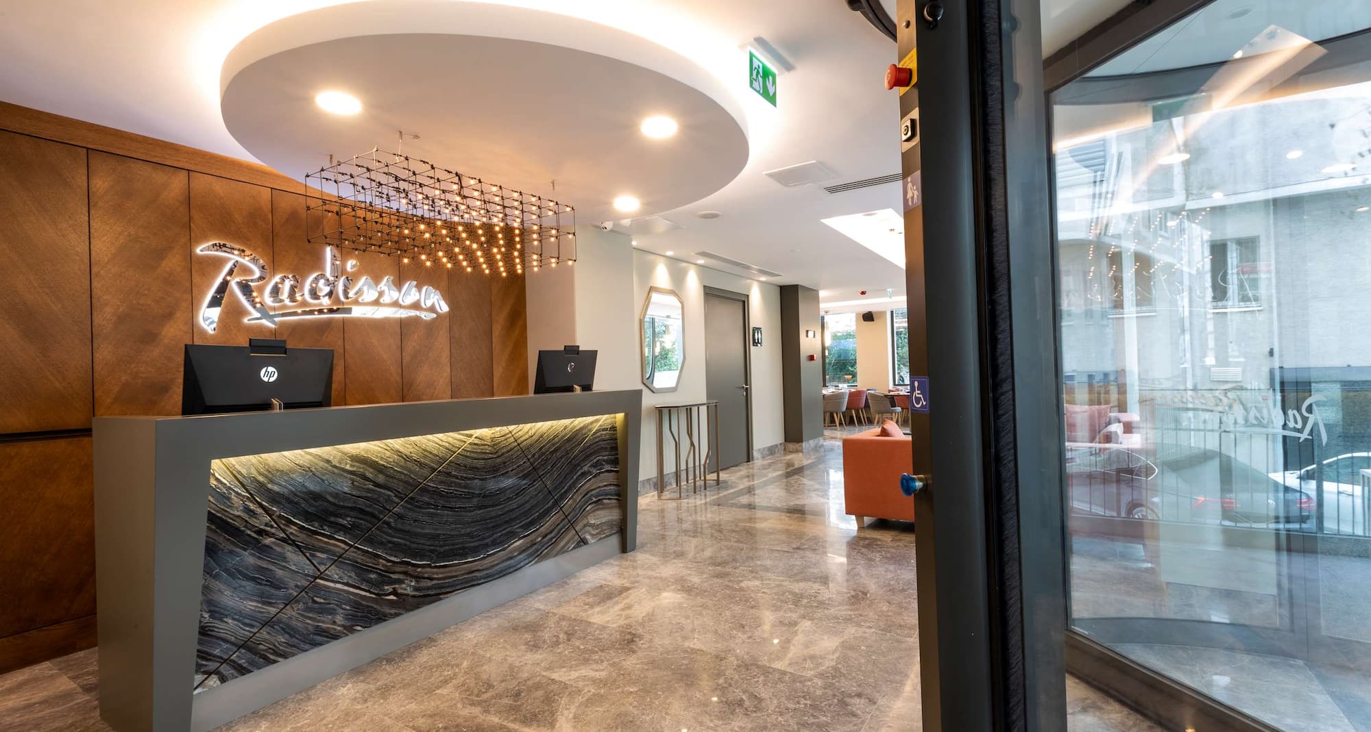 Meet up in charming Istanbul | Radisson Hotel Istanbul Harbiye