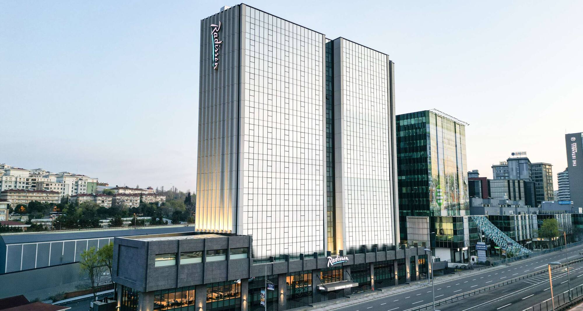 Radisson Hotels size İstanbul'da en iyi otel tekliflerini sunar