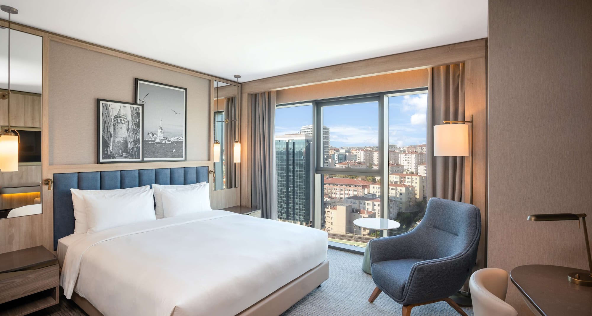 Sophisticated rooms and suites | Radisson Hotel Istanbul Merter