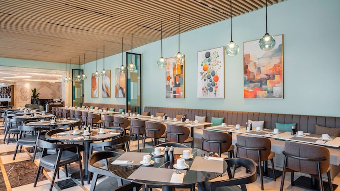 Memorable city center stays | Radisson Hotel Istanbul Merter